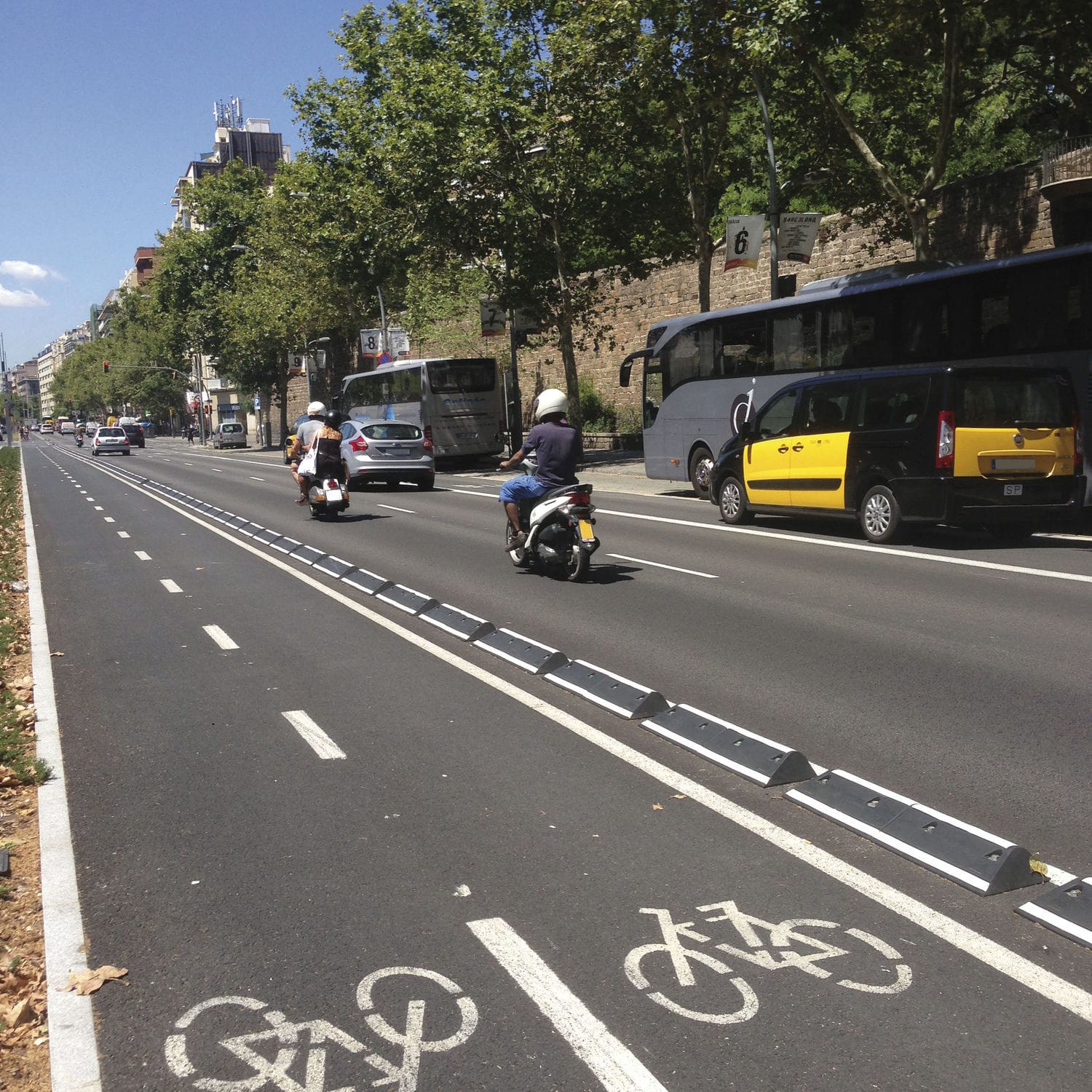 VeloKerb – Cycle Lane Delineation - PWS Signs